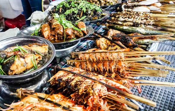 Top 10 Must Try Street Food in Phnom Penh, Cambodia