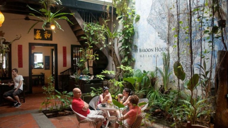 10 Best Places for Christmas Dinner in Melaka