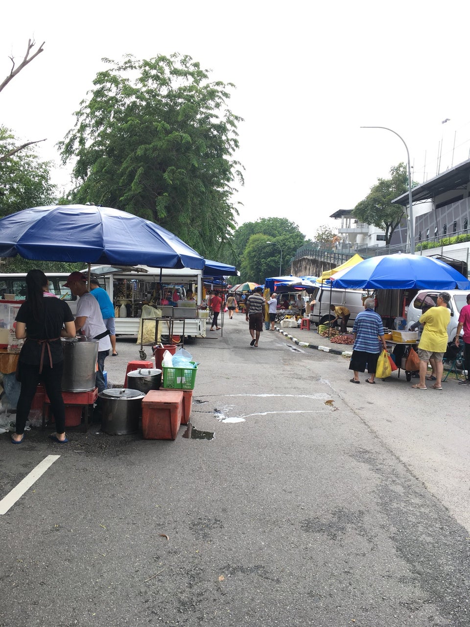 Top 8 Night Markets in Petaling Jaya & Subang Jaya - Pasar Malam in PJ & SJ