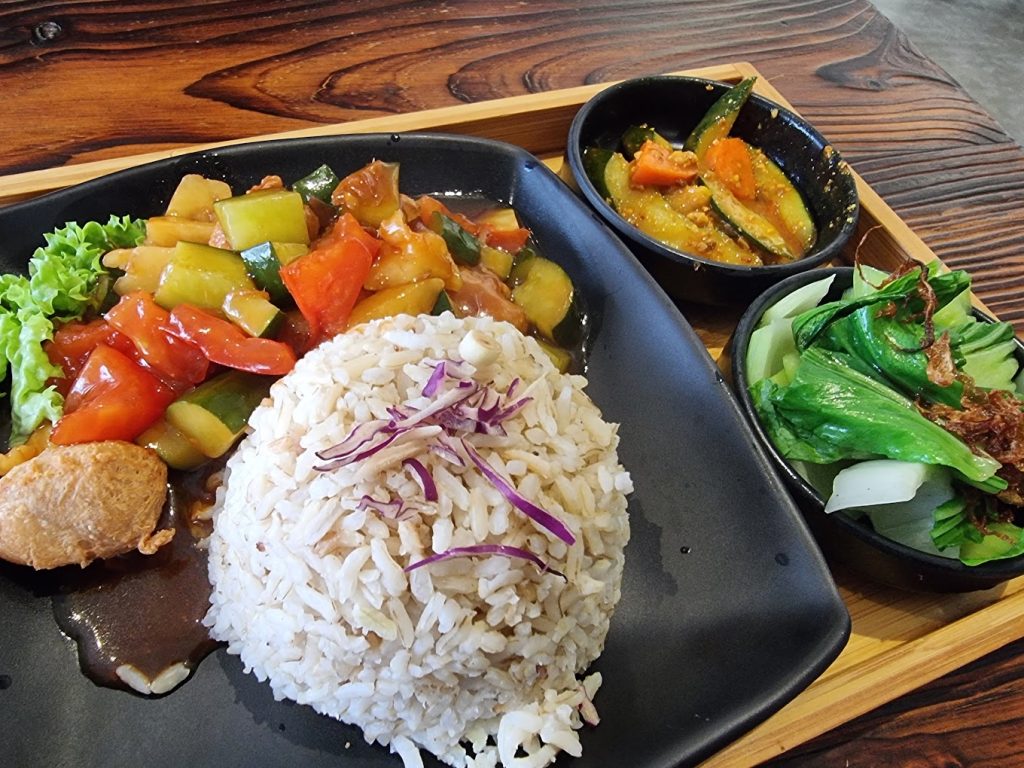 15 Best Vegetarian and Vegan Restaurants in JB